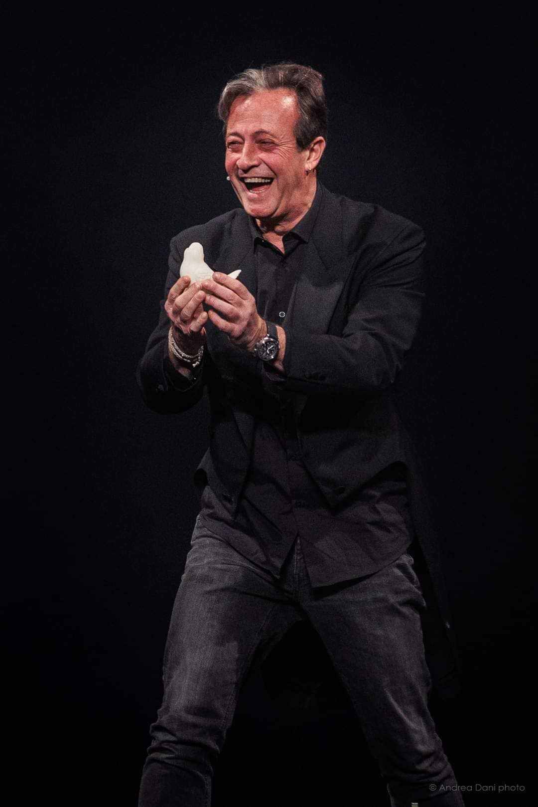 "Credevo di essere solo": Graziano Salvadori sbarca al Teatro Nuovo a ...